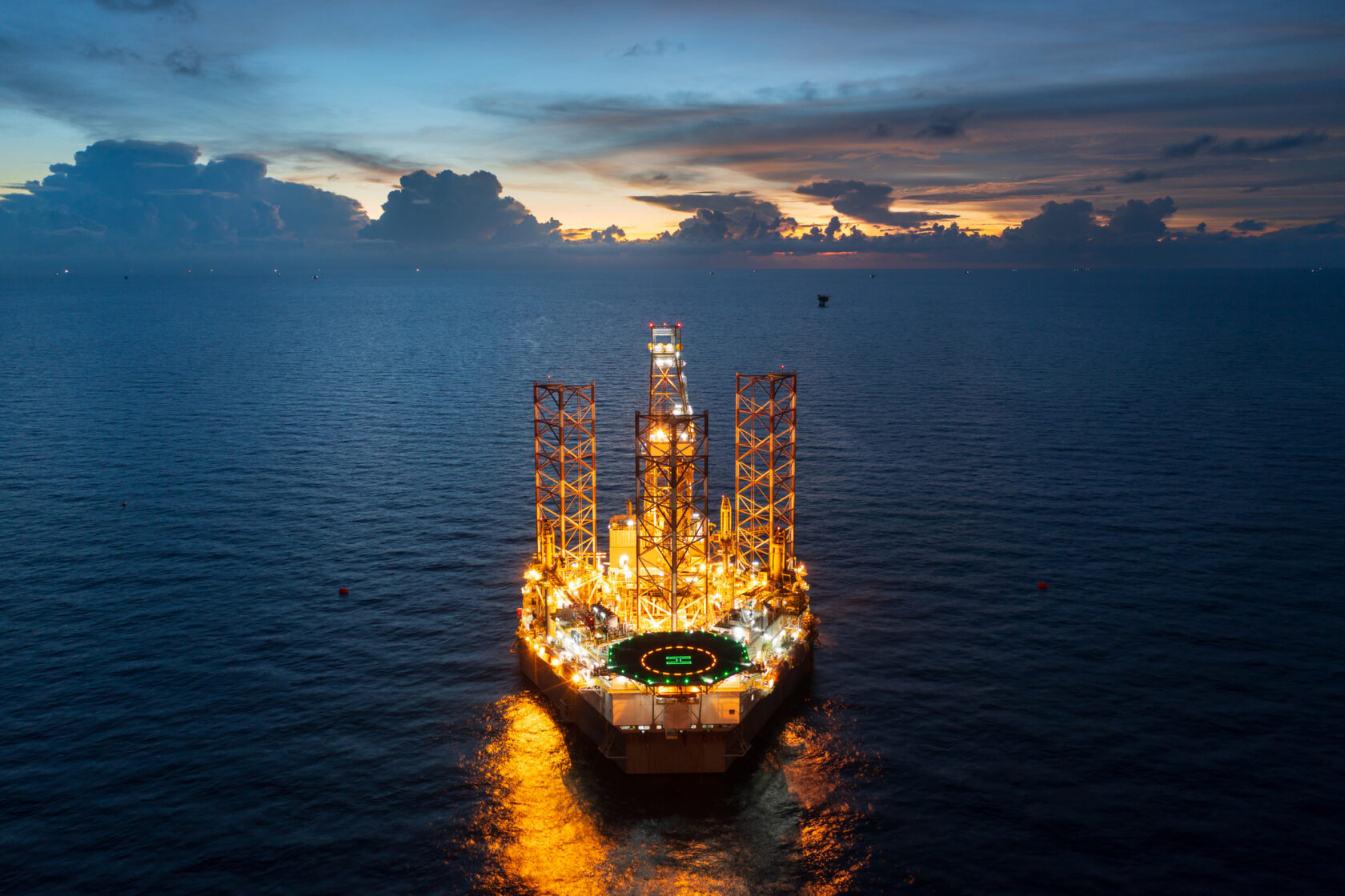ModuSpec delivers 3 successful start-ups in 7 days | Offshore Energies ...